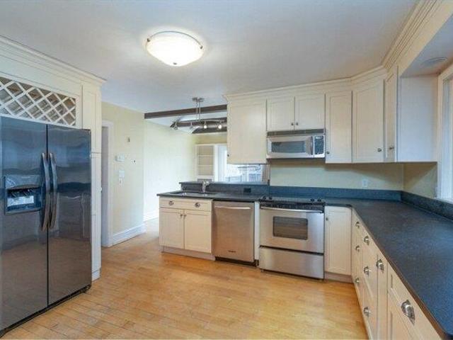 house with 5 bedroom, Leicester MA ES103442086