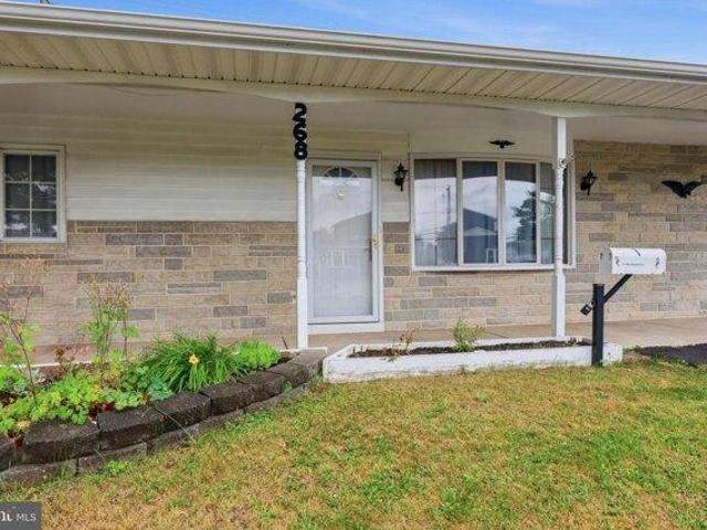 house with 5 bedroom, Levittown PA DS103623486