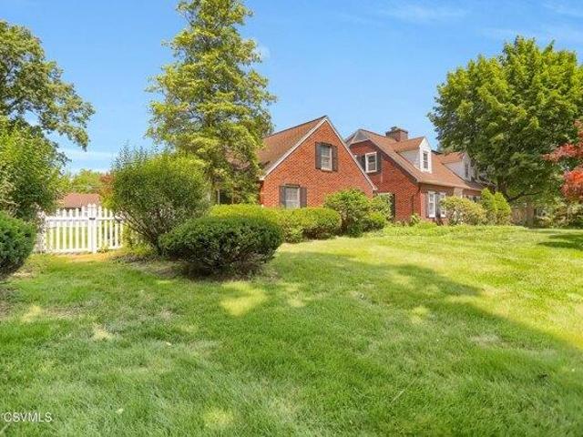 house with 5 bedroom, Lewisburg PA ES104902254