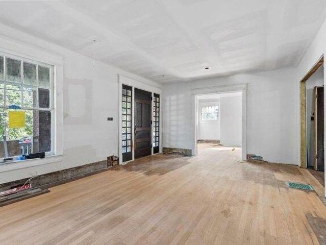 house with 5 bedroom, Lexington KY DS93084897