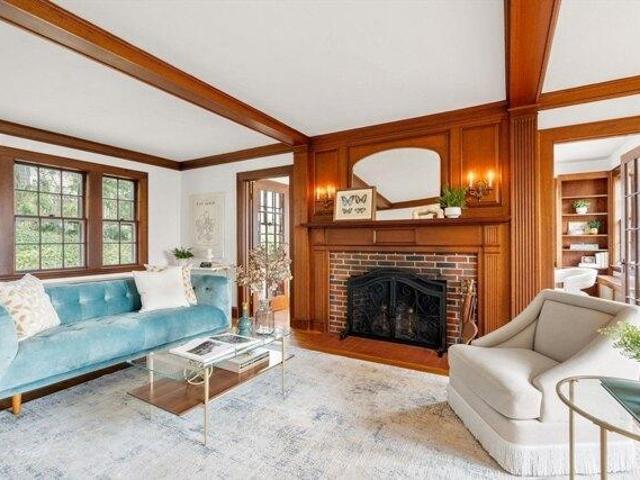 house with 5 bedroom, Lexington MA DS102584766