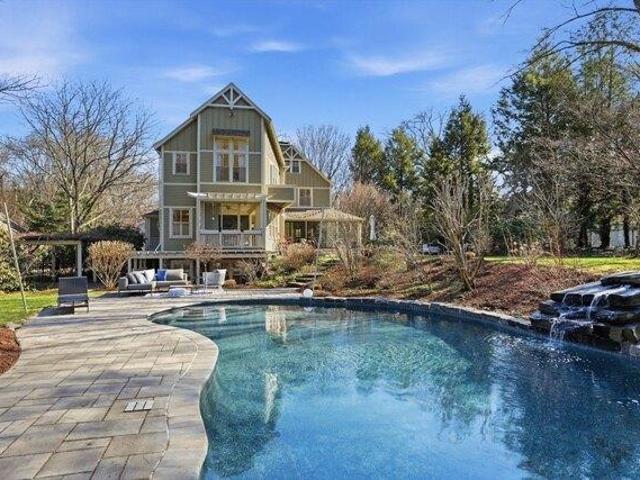 house with 5 bedroom, Lexington MA DS102725703