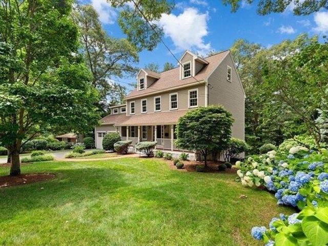 house with 5 bedroom, Lexington MA ES104542208