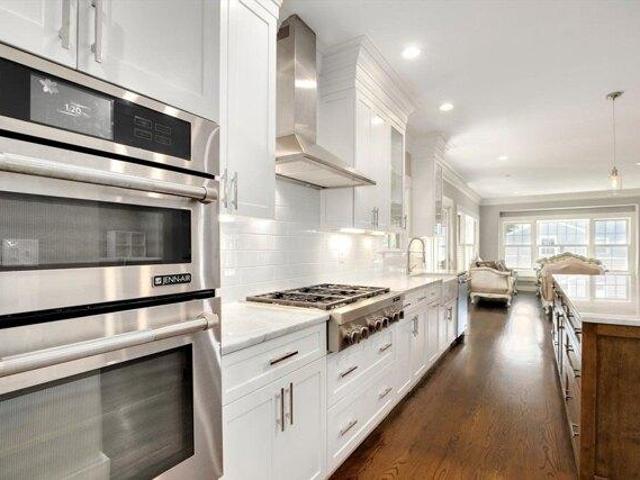 house with 5 bedroom, Lexington MA ES105193264