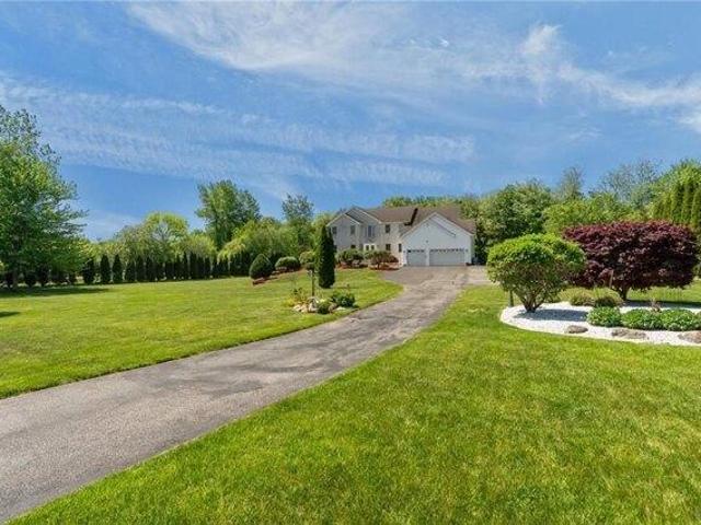 house with 5 bedroom, Lincoln RI DS103495628