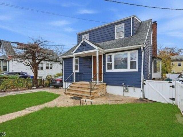 house with 5 bedroom, Linden NJ DLS102346219