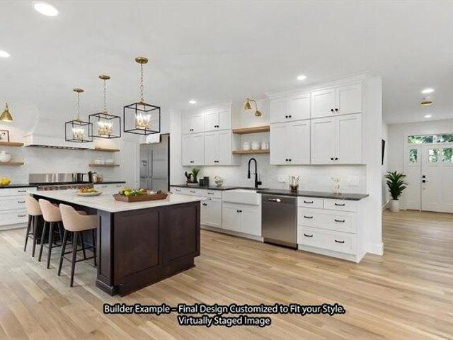 house with 5 bedroom, Littleton MA ES103496396