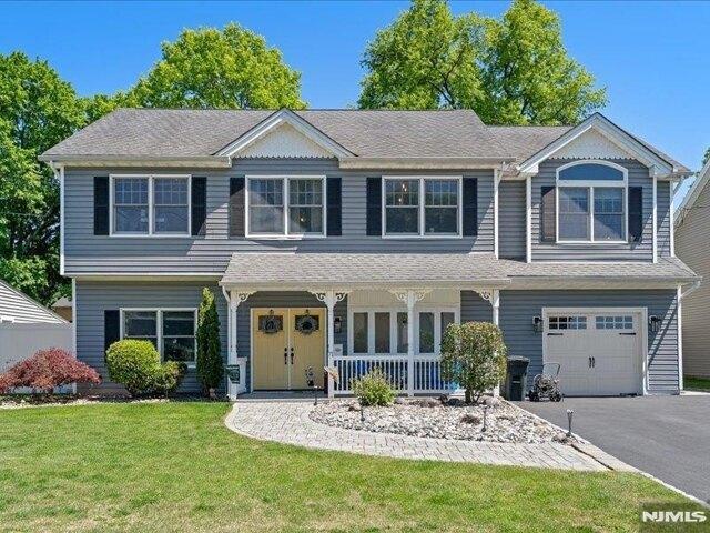 house with 5 bedroom, Little Falls NJ DLS102586916