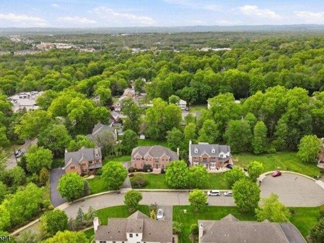 house with 5 bedroom, Livingston NJ ES104149348
