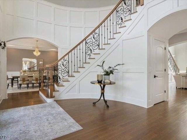 house with 5 bedroom, Livingston NJ ES104192489