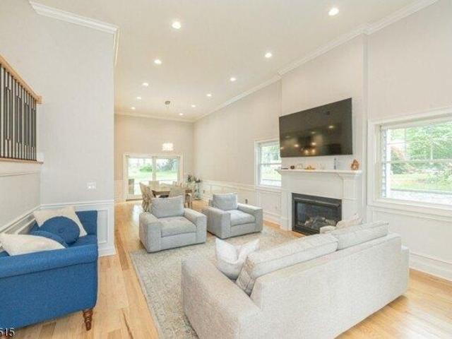 house with 5 bedroom, Livingston NJ ES104809480