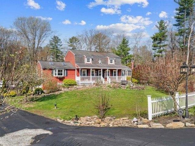 house with 5 bedroom, Londonderry NH DS103496527