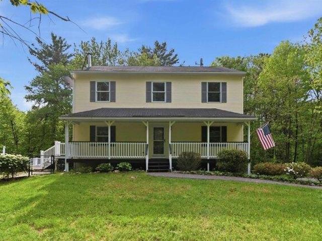 house with 5 bedroom, Londonderry NH DS103966597