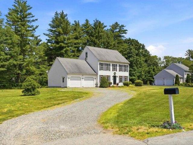 house with 5 bedroom, Londonderry NH DS104191624