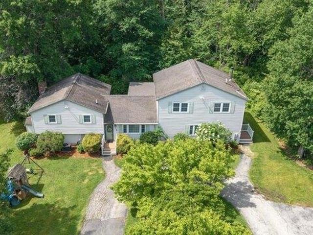 house with 5 bedroom, Londonderry NH DS104329820