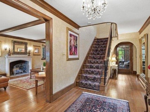 house with 5 bedroom, Longmeadow MA DS103774354