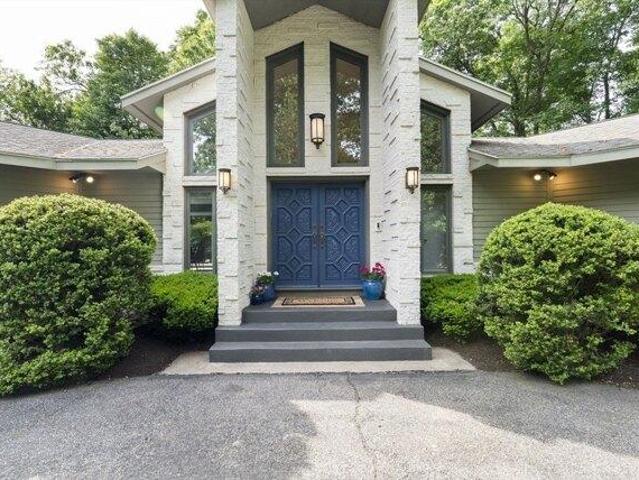 house with 5 bedroom, Longmeadow MA DS103773811