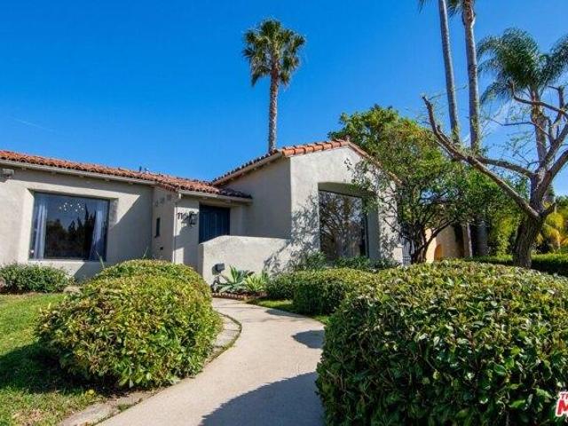 house with 5 bedroom, Los Angeles CA DS88424406