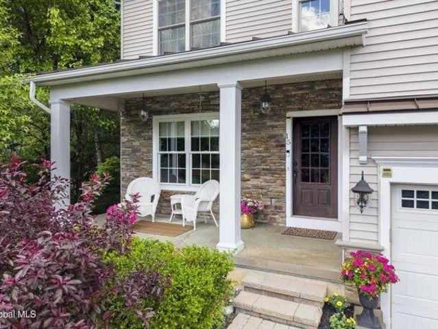 house with 5 bedroom, Loudonville NY DS103604478