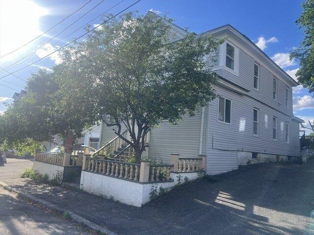 house with 5 bedroom, Lowell MA DS103020203