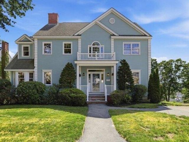 house with 5 bedroom, Lowell MA ES104650294