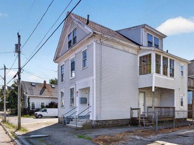 house with 5 bedroom, Lowell MA ES105233809