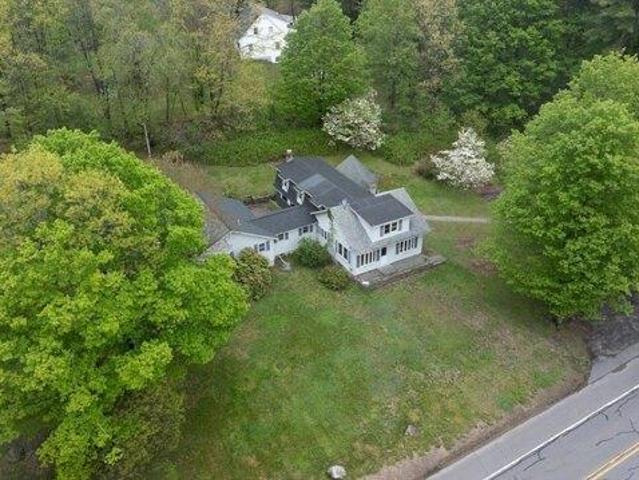 house with 5 bedroom, Lunenburg MA ES103185739