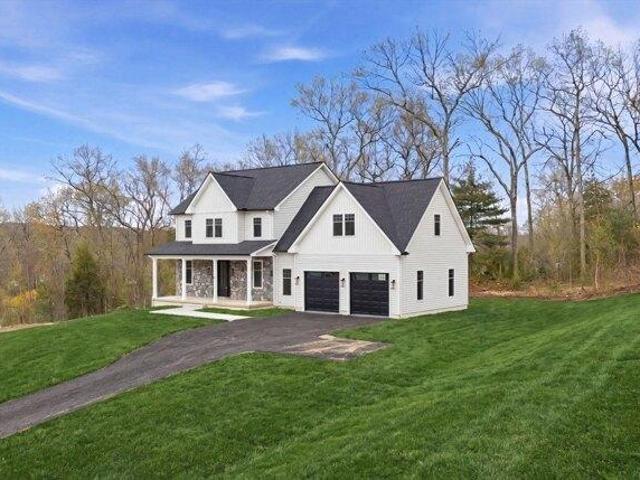 house with 5 bedroom, Ludlow MA DLS102279646