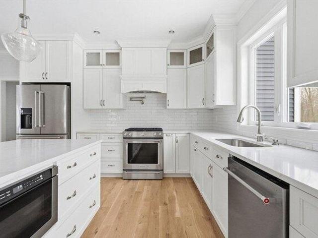 house with 5 bedroom, Ludlow MA DS102707946