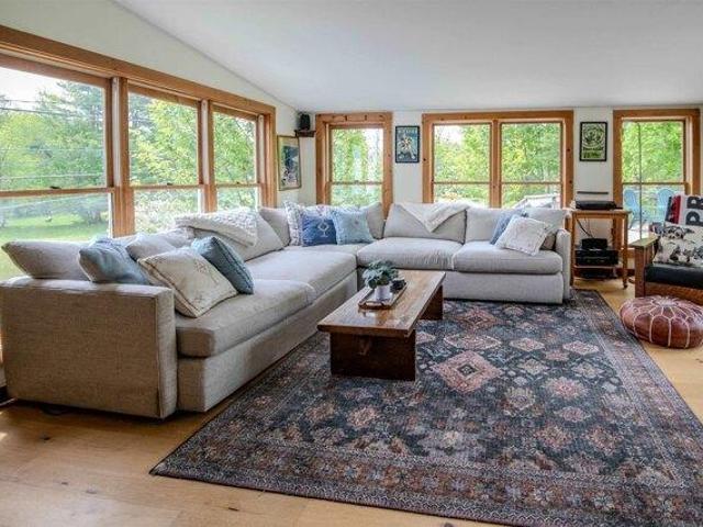 house with 5 bedroom, Ludlow VT DS102827065