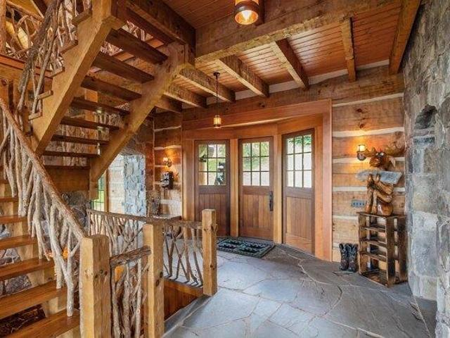 house with 5 bedroom, Ludlow VT ES105143011