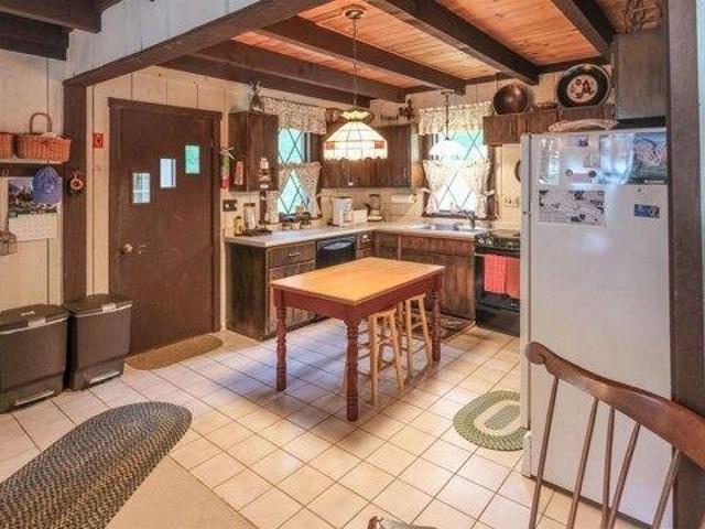 house with 5 bedroom, Ludlow VT ES105176103