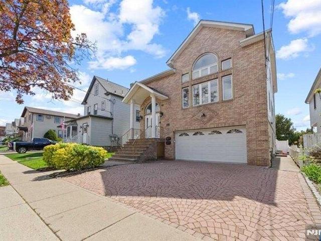 house with 5 bedroom, Lyndhurst NJ DS102257000