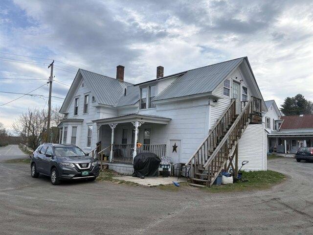 house with 5 bedroom, Lyndon VT ES103188527