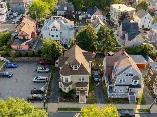 house with 5 bedroom, Lynn MA ES104810930