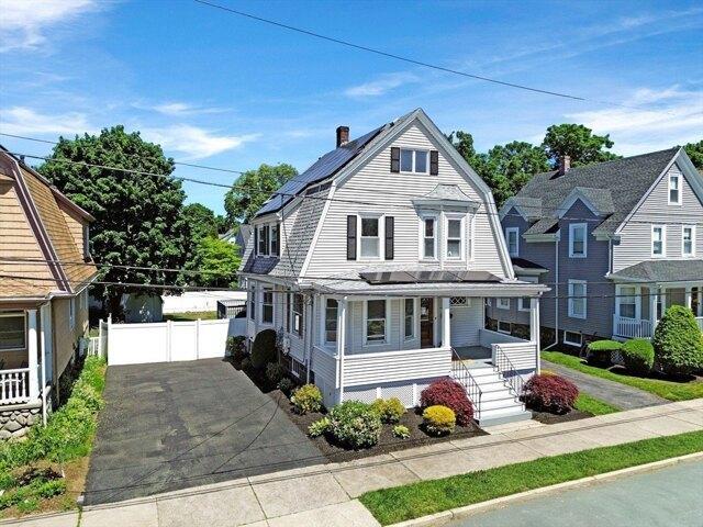 house with 5 bedroom, Lynn MA ES104851282