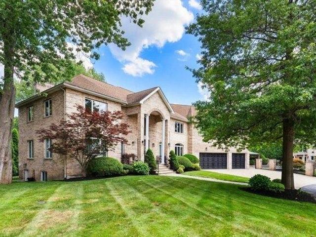 house with 5 bedroom, Lynnfield MA ES105060413
