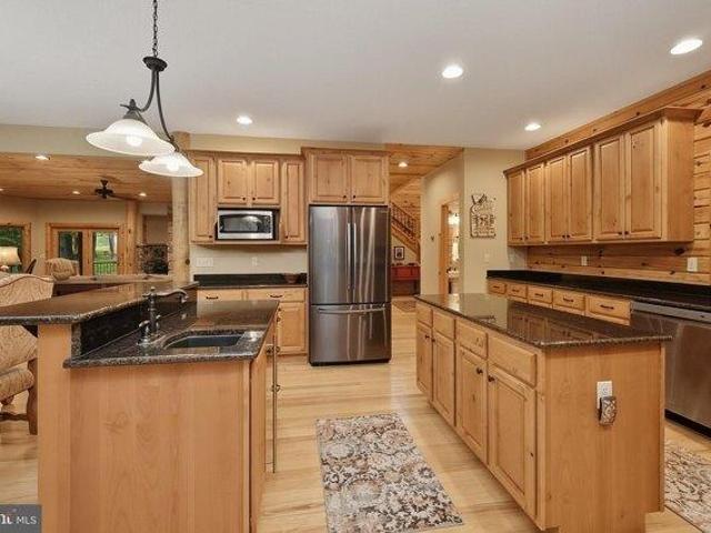 house with 5 bedroom, McHenry MD ES103602542