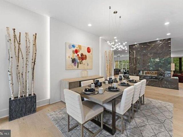 house with 5 bedroom, McLean VA DLS92886923