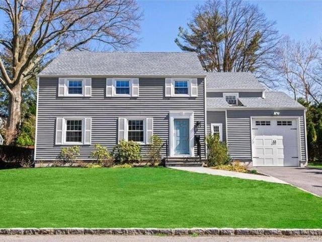 house with 5 bedroom, Mamaroneck NY DLS101783544