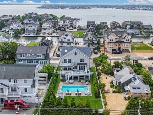 house with 5 bedroom, Mantoloking NJ ES105171925