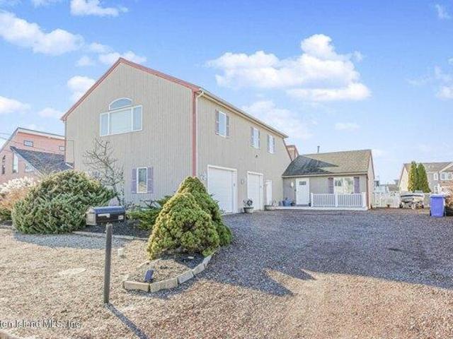 house with 5 bedroom, Manahawkin NJ DLS101782222