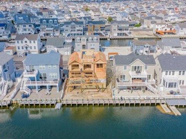 house with 5 bedroom, Manahawkin NJ DLS102313656