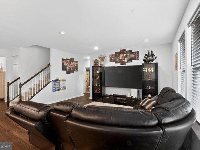 house with 5 bedroom, Manahawkin NJ ES105175257