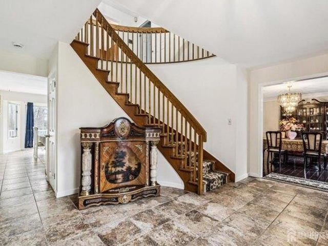 house with 5 bedroom, Manalapan NJ DS101898975