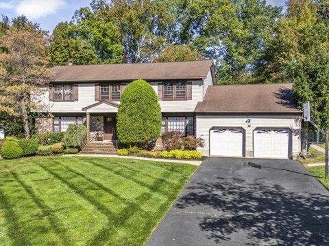 house with 5 bedroom, Manalapan NJ DS102258284