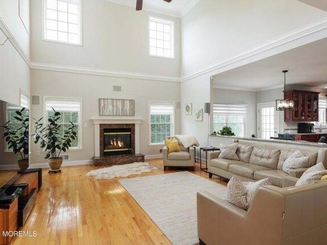 house with 5 bedroom, Manalapan NJ DS104409997