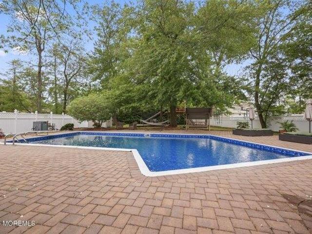 house with 5 bedroom, Manalapan NJ ES103666643
