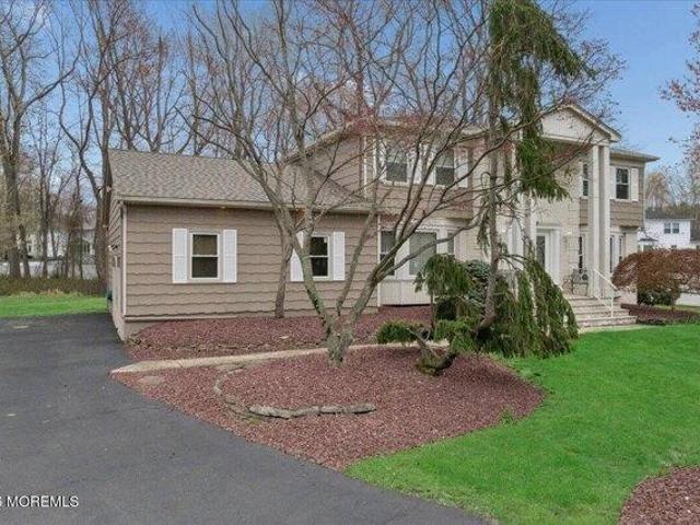 house with 5 bedroom, Manalapan NJ ES104443400