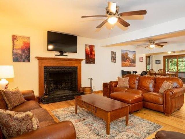house with 5 bedroom, Manchester VT DLS102780230